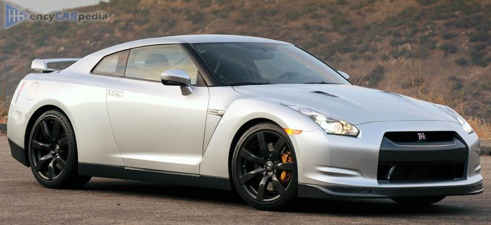 Nissan GT-R specs (2010-2011): performance, dimensions & technical ...