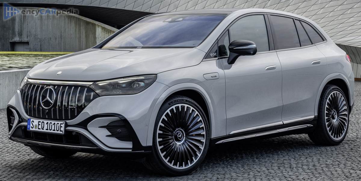 Mercedes AMG EQE 53 4MATIC+ SUV specs (2023-present), performance ...