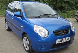 Suzuki Alto 1.0 Tech Specs: Top Speed, Power, MPG + All 2009-2014