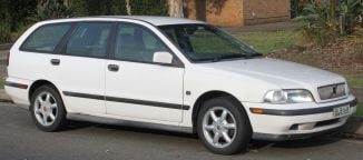 Volvo V40 2.0T specs (2000-2004), performance, dimensions & technical ...